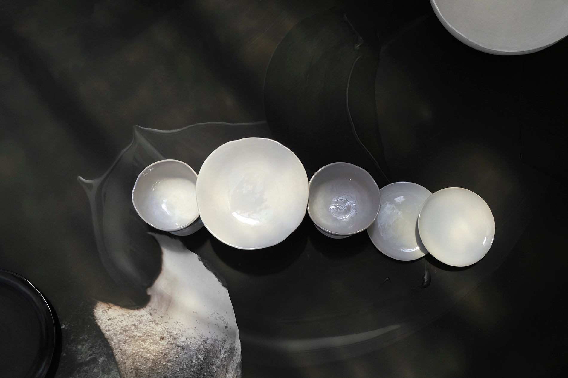 A seat at Louise Mertens's dream table – SERAX