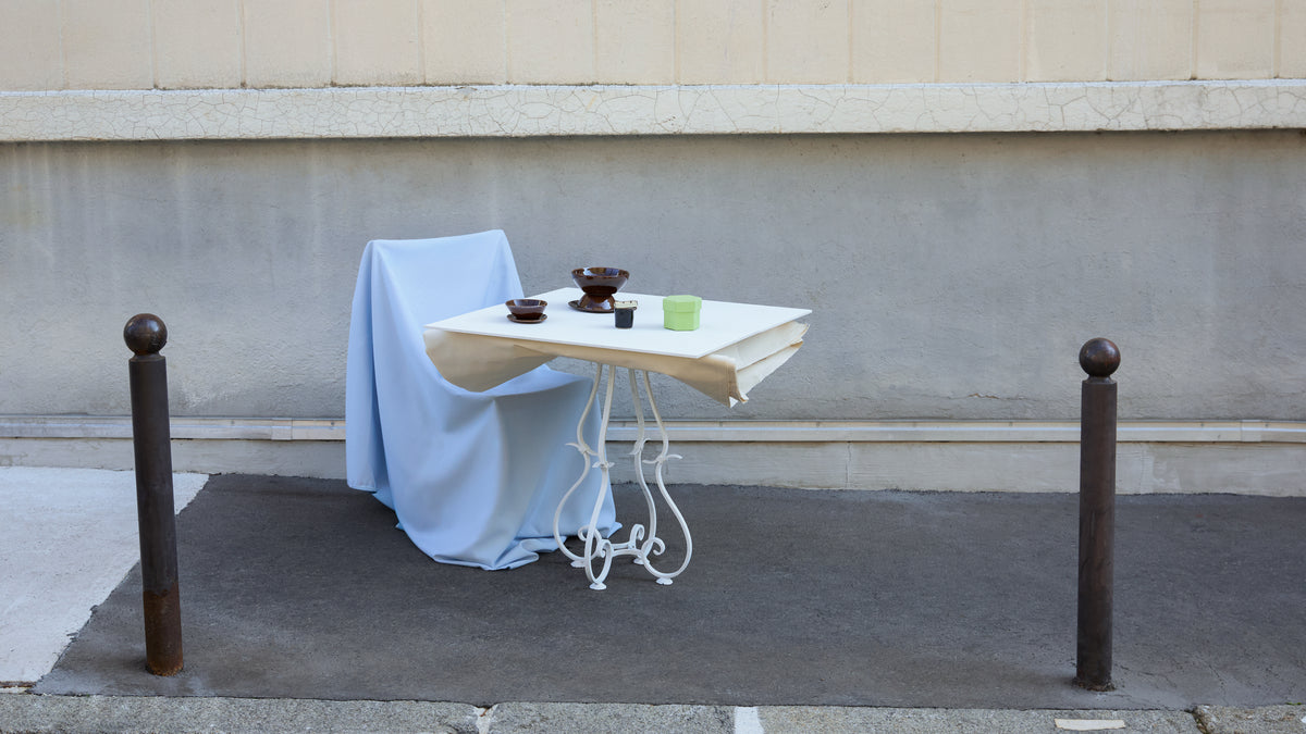 A seat at Charly's dream table – SERAX