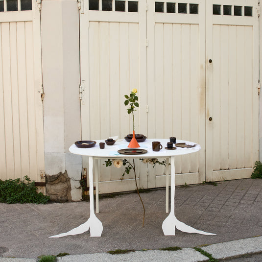 A seat at Charly's dream table – SERAX